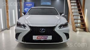 White Lexus ES 2019 in Tallinn, with an engine capacity of 2.50 L and mileage of 80 thousand km for 33995 €, photo  on AUTOMOTO.COM.LV