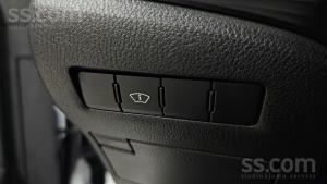 White Lexus ES 2019 in Tallinn, with an engine capacity of 2.50 L and mileage of 80 thousand km for 33995 €, photo 23 on AUTOMOTO.COM.LV