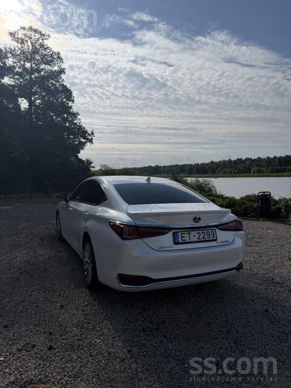 Balts Lexus ES 2019 Jūrmala, ar dzinēja tilpumu 2.50 L un nobraukumu 143 tūkst. km par 35000 €, foto 7 vietnē AUTOMOTO.COM.LV
