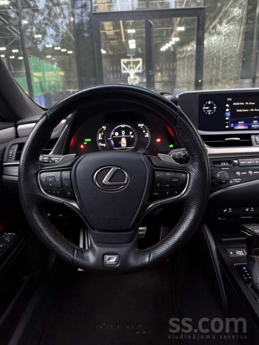 Balts Lexus ES 2019 Rīga, ar dzinēja tilpumu 2.50 L un nobraukumu 114 tūkst. km par 32000 €, foto 20 vietnē AUTOMOTO.COM.LV