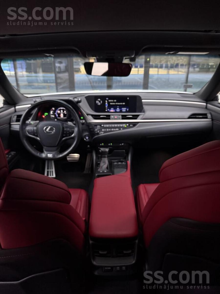 Balts Lexus ES 2019 Rīga, ar dzinēja tilpumu 2.50 L un nobraukumu 114 tūkst. km par 32000 €, foto 22 vietnē AUTOMOTO.COM.LV