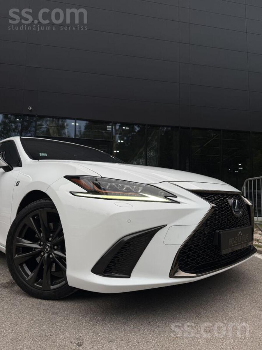 Balts Lexus ES 2019 Rīga, ar dzinēja tilpumu 2.50 L un nobraukumu 114 tūkst. km par 32000 €, foto 24 vietnē AUTOMOTO.COM.LV