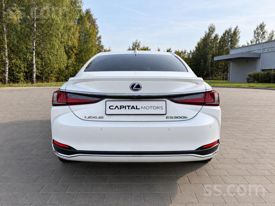 Белый Лексус ЕС 2019 в Рига, объемом двигателя 2.50 л и пробегом 145 тыс. км за 29500 €, фото 6 на AUTOMOTO.COM.LV