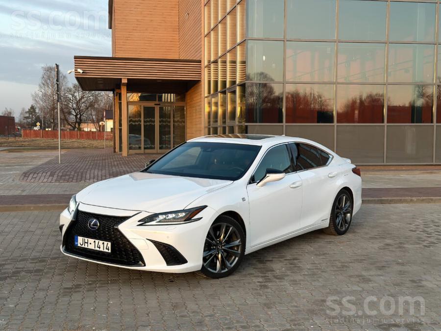 Balts Lexus ES 2020 Valmiera, ar dzinēja tilpumu 2.50 L un nobraukumu 99 tūkst. km par 26700 €, foto 3 vietnē AUTOMOTO.COM.LV