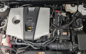 White Lexus ES 2021 in Tallinn, with an engine capacity of 2.50 L and mileage of 99 thousand km for 34900 €, photo 17 on AUTOMOTO.COM.LV