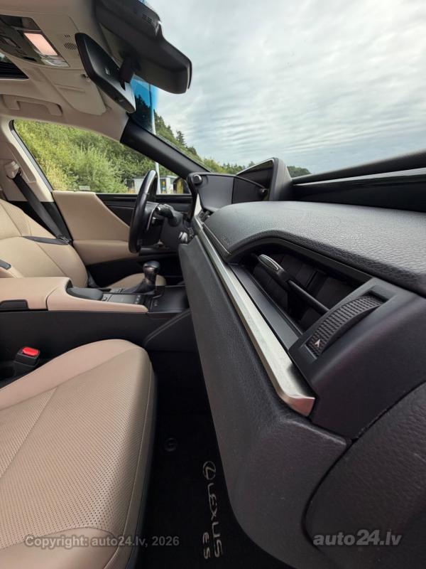 Balts Lexus ES 2021 Tallina, ar dzinēja tilpumu 2.50 L un nobraukumu 0 tūkst. km par 36000 €, foto 7 vietnē AUTOMOTO.COM.LV