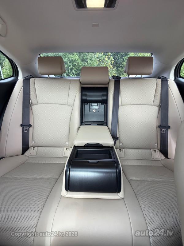 Balts Lexus ES 2021 Tallina, ar dzinēja tilpumu 2.50 L un nobraukumu 0 tūkst. km par 36000 €, foto 10 vietnē AUTOMOTO.COM.LV