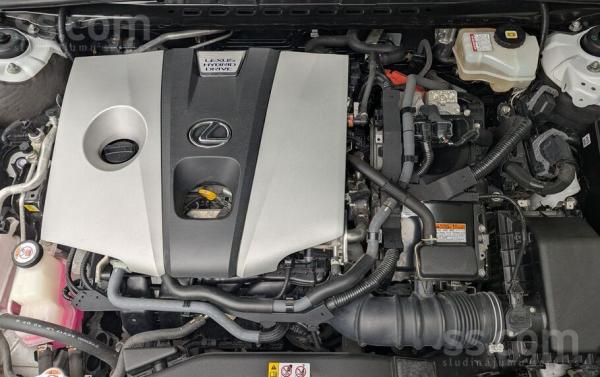 Balts Lexus ES 2021 Tallina, ar dzinēja tilpumu 2.50 L un nobraukumu 99 tūkst. km par 32900 €, foto 10 vietnē AUTOMOTO.COM.LV