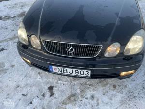 Melns Lexus GS 300h 1999 Alīta, ar dzinēja tilpumu 3.00 L un nobraukumu 399 tūkst. km par 1499 €, foto 4 vietnē AUTOMOTO.COM.LV