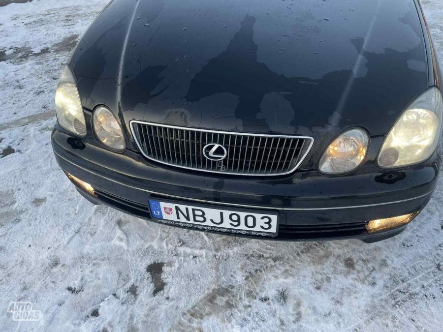 Melns Lexus GS 300h 1999 Alīta, ar dzinēja tilpumu 3.00 L un nobraukumu 399 tūkst. km par 1499 €, foto 4 vietnē AUTOMOTO.COM.LV