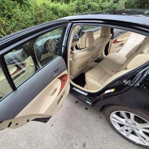 Black Lexus GS 300h 2005 in Kaunas, with an engine capacity of 3.00 L and mileage of 141 thousand km for 8000 €, photo 14 on AUTOMOTO.COM.LV
