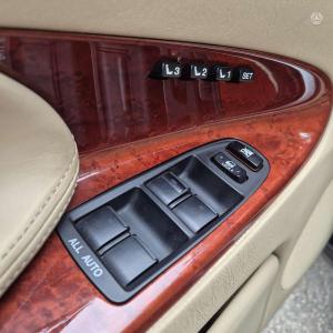 Black Lexus GS 300h 2005 in Kaunas, with an engine capacity of 3.00 L and mileage of 141 thousand km for 8000 €, photo 20 on AUTOMOTO.COM.LV