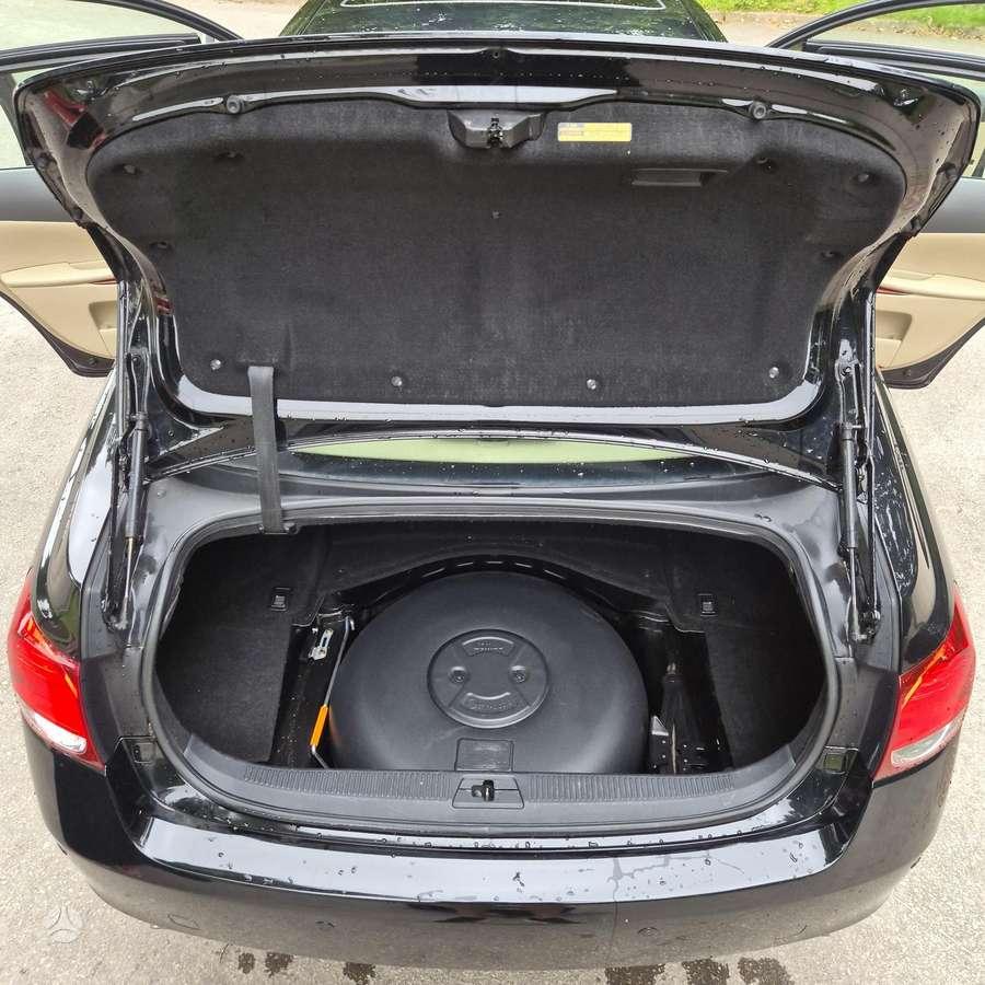 Black Lexus GS 300h 2005 in Kaunas, with an engine capacity of 3.00 L and mileage of 141 thousand km for 8000 €, photo 26 on AUTOMOTO.COM.LV