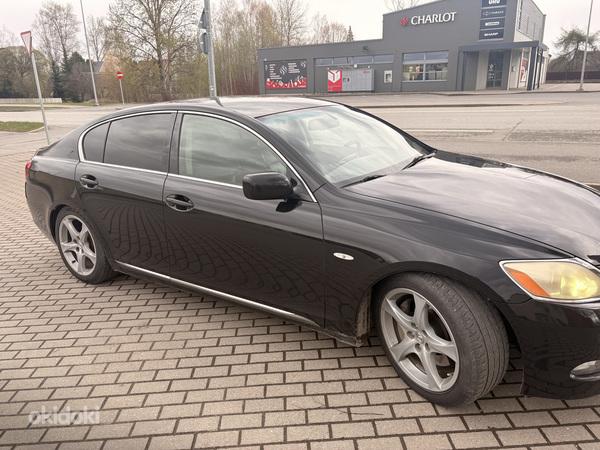 Black Lexus GS 300h 2006 in Voru, with an engine capacity of 0.00 L and mileage of 323 thousand km for 4200 €, photo 4 on AUTOMOTO.COM.LV