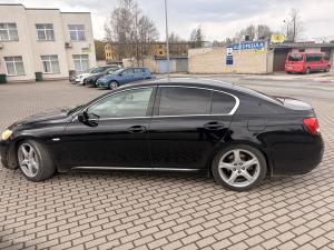 Черный Лексус GS 300h 2006 в Выру, объемом двигателя 0.00 л и пробегом 323 тыс. км за 4200 €, фото 19 на AUTOMOTO.COM.LV