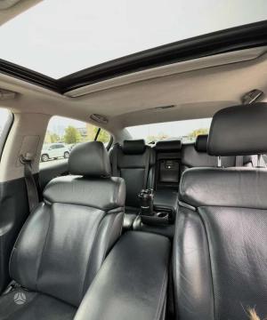 Melns Lexus GS 300h 2006 Viļņa, ar dzinēja tilpumu 3.00 L un nobraukumu 348 tūkst. km par 4300 €, foto 7 vietnē AUTOMOTO.COM.LV