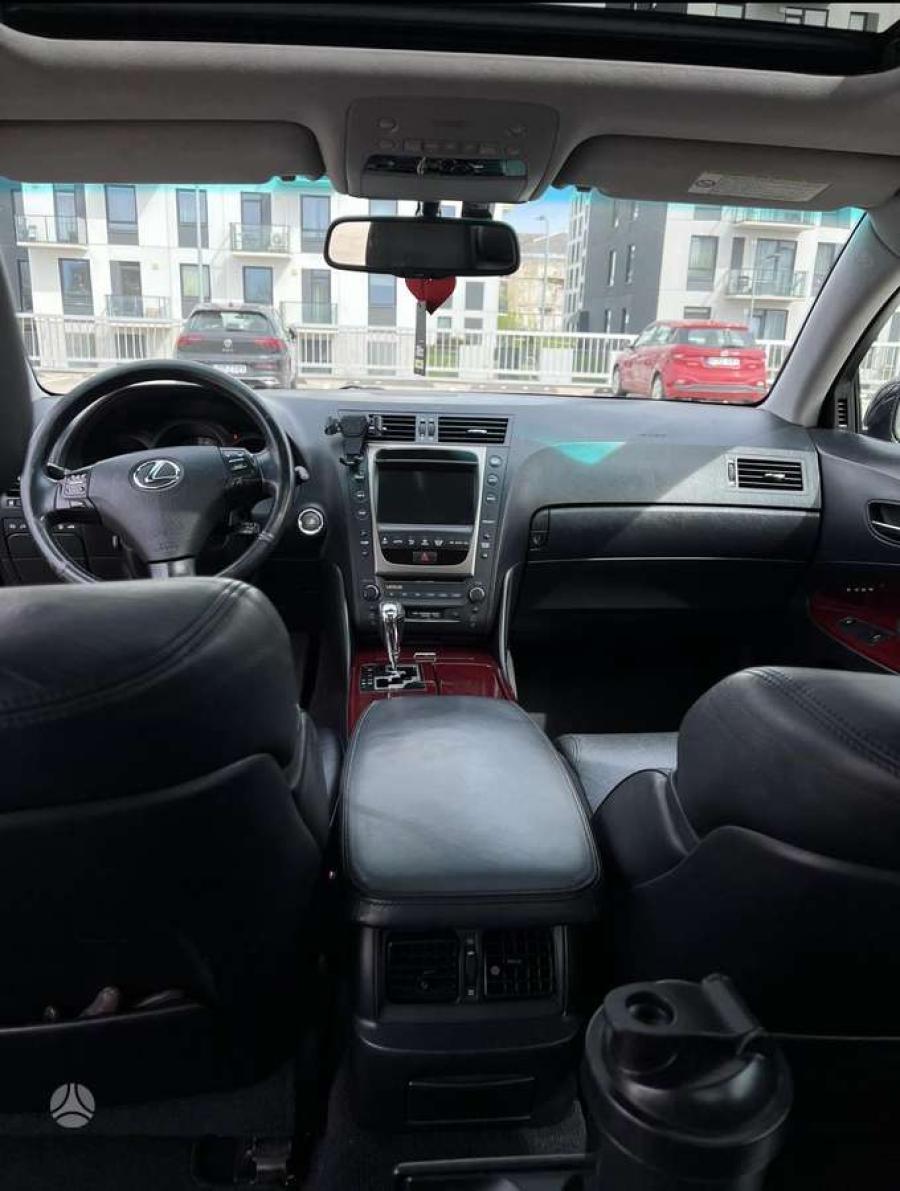 Melns Lexus GS 300h 2006 Viļņa, ar dzinēja tilpumu 3.00 L un nobraukumu 348 tūkst. km par 4300 €, foto 8 vietnē AUTOMOTO.COM.LV