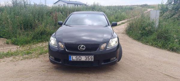 Черный Лексус GS 300h 2007 в Тракай, объемом двигателя 3.00 л и пробегом 220 тыс. км за 2200 €, фото 1 на AUTOMOTO.COM.LV