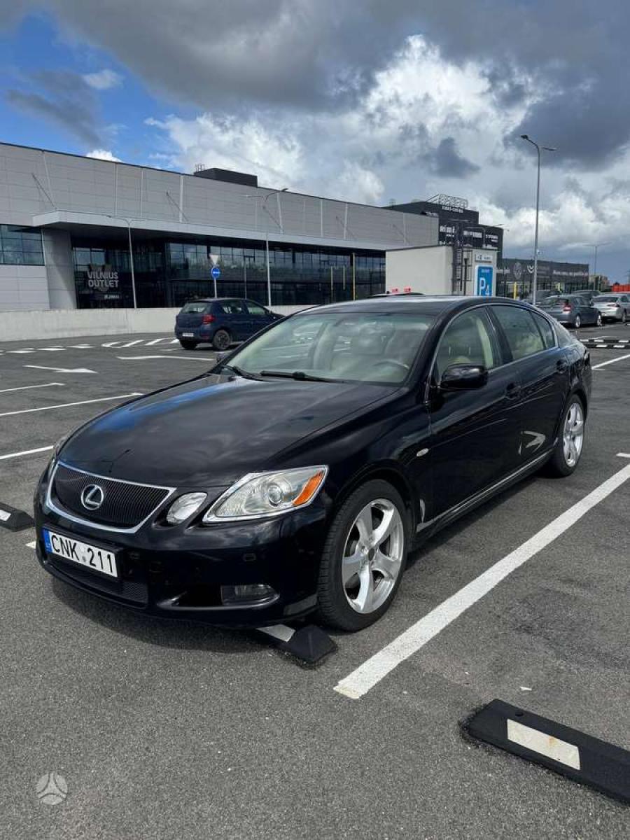 Black Lexus GS 300h 2007 in Vilnius, with an engine capacity of 3.00 L and mileage of 219 thousand km for 5500 €, photo 5 on AUTOMOTO.COM.LV
