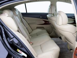 Черный Лексус GS 300h 2008 в Таллин, объемом двигателя 3.00 л и пробегом 258 тыс. км за 2799 €, фото 8 на AUTOMOTO.COM.LV
