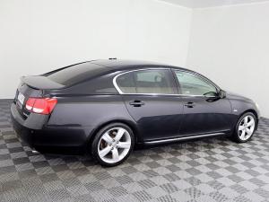 Черный Лексус GS 300h 2008 в Таллин, объемом двигателя 3.00 л и пробегом 258 тыс. км за 2799 €, фото 12 на AUTOMOTO.COM.LV