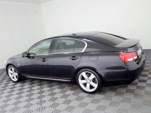 Черный Лексус GS 300h 2008 в Таллин, объемом двигателя 3.00 л и пробегом 258 тыс. км за 2799 €, фото 13 на AUTOMOTO.COM.LV