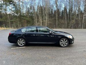 Black Lexus GS 300h 2009 in Ukmerge, with an engine capacity of 3.00 L and mileage of 201 thousand km for 4200 €, photo 2 on AUTOMOTO.COM.LV