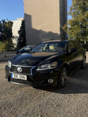 Черный Лексус GS 300h 2014 в Таллин, объемом двигателя 2.50 л и пробегом 227 тыс. км за 16500 €, фото 3 на AUTOMOTO.COM.LV