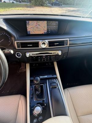Черный Лексус GS 300h 2014 в Таллин, объемом двигателя 2.50 л и пробегом 227 тыс. км за 16500 €, фото 15 на AUTOMOTO.COM.LV