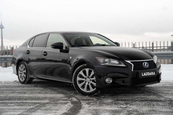 Black Lexus GS 300h 2015 in Vilnius, with an engine capacity of 2.49 L and mileage of 206 thousand km for 16300 €, photo 1 on AUTOMOTO.COM.LV