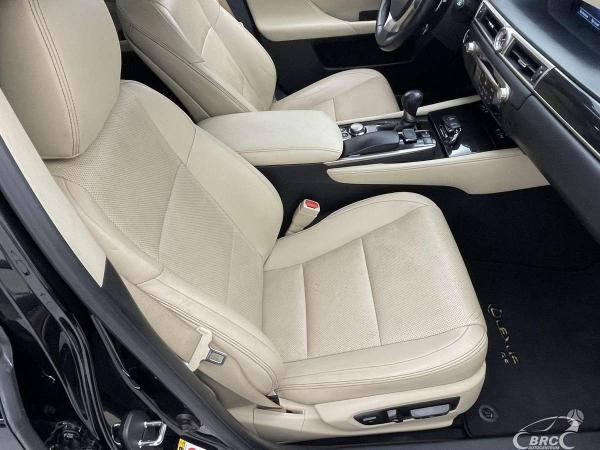 Melns Lexus GS 300h 2015 Viļņa, ar dzinēja tilpumu 2.49 L un nobraukumu 206 tūkst. km par 14100 €, foto 7 vietnē AUTOMOTO.COM.LV