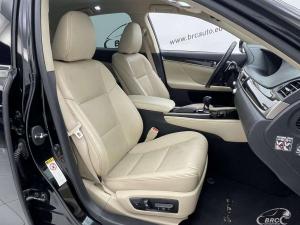 Black Lexus GS 300h 2015 in Vilnius, with an engine capacity of 2.49 L and mileage of 206 thousand km for 14100 €, photo 9 on AUTOMOTO.COM.LV