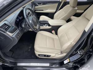 Black Lexus GS 300h 2015 in Vilnius, with an engine capacity of 2.49 L and mileage of 206 thousand km for 14100 €, photo 23 on AUTOMOTO.COM.LV