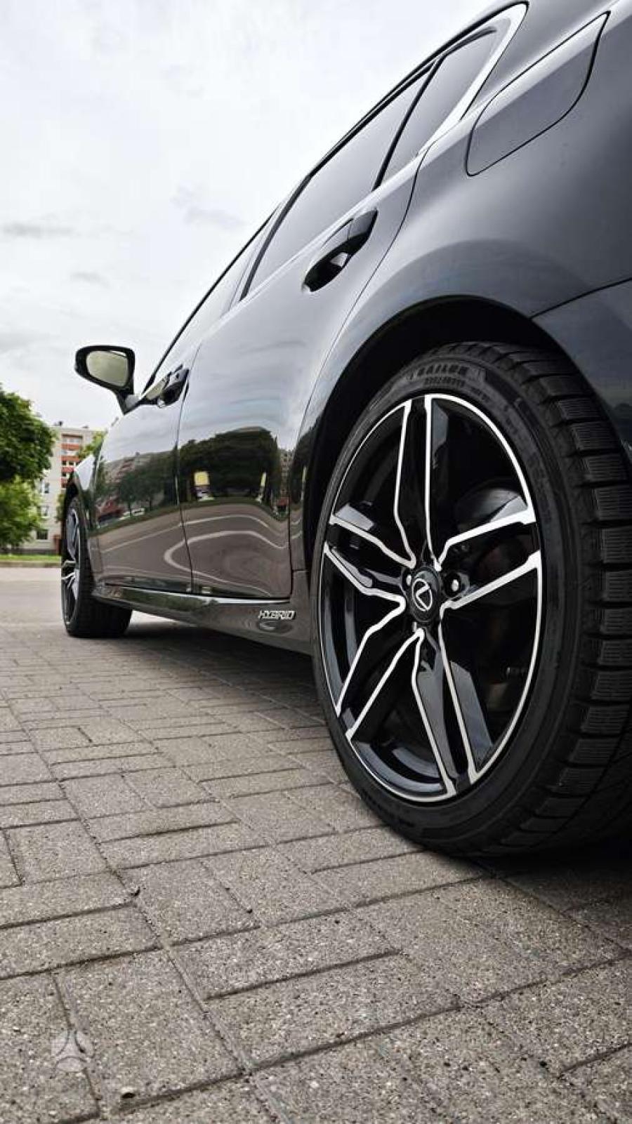 Melns Lexus GS 300h 2016 Šauļi, ar dzinēja tilpumu 2.50 L un nobraukumu 350 tūkst. km par 16000 €, foto 7 vietnē AUTOMOTO.COM.LV