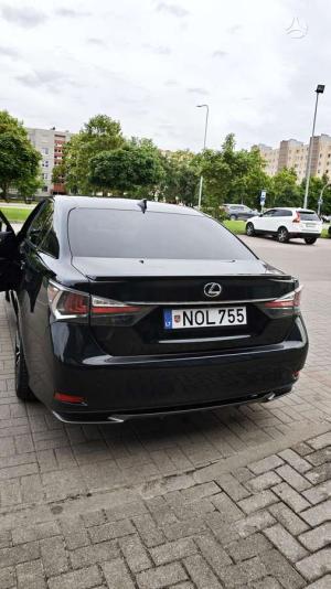 Melns Lexus GS 300h 2016 Šauļi, ar dzinēja tilpumu 2.50 L un nobraukumu 350 tūkst. km par 16000 €, foto 9 vietnē AUTOMOTO.COM.LV