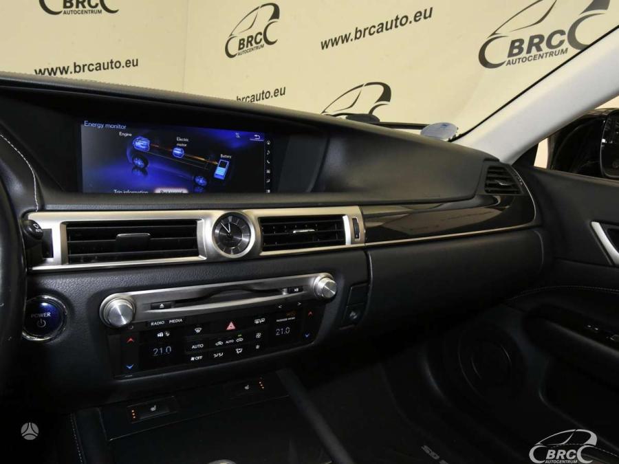 Black Lexus GS 300h 2017 in Vilnius, with an engine capacity of 2.49 L and mileage of 164 thousand km for 19500 €, photo 31 on AUTOMOTO.COM.LV