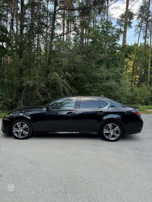 Black Lexus GS 300h 2017 in Vilnius, with an engine capacity of 2.49 L and mileage of 169 thousand km for 18500 €, photo 9 on AUTOMOTO.COM.LV