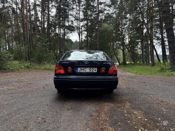 Blue Lexus GS 300h 2000 in Varena, with an engine capacity of 3.00 L and mileage of 269 thousand km for 5000 €, photo 6 on AUTOMOTO.COM.LV