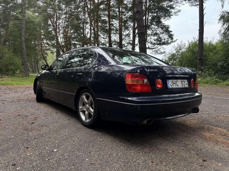 Zils Lexus GS 300h 2000 Varėna, ar dzinēja tilpumu 3.00 L un nobraukumu 269 tūkst. km par 5000 €, foto 8 vietnē AUTOMOTO.COM.LV