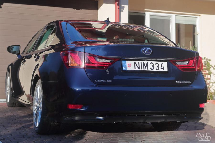 Blue Lexus GS 300h 2014 in Vilnius, with an engine capacity of 2.50 L and mileage of 265 thousand km for 15750 €, photo 7 on AUTOMOTO.COM.LV