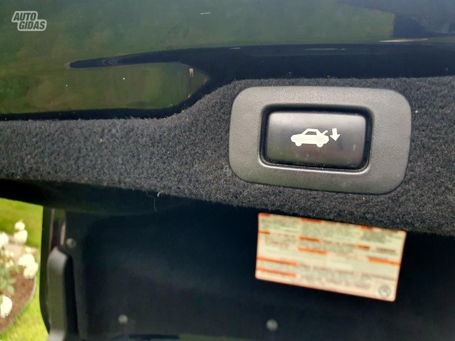 Синий Лексус GS 300h 2017 в Вильнюс, объемом двигателя 2.50 л и пробегом 202 тыс. км за 19990 €, фото 20 на AUTOMOTO.COM.LV