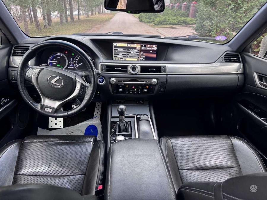 Brūns Lexus GS 300h 2015 Alīta, ar dzinēja tilpumu 2.50 L un nobraukumu 239 tūkst. km par 14900 €, foto 15 vietnē AUTOMOTO.COM.LV