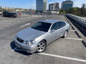Серый Лексус GS 300h 1998 в Вильнюс, объемом двигателя 3.00 л и пробегом 495 тыс. км за 4200 €, фото 4 на AUTOMOTO.COM.LV