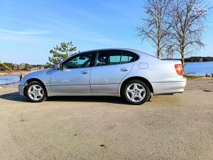 Grey Lexus GS 300h 1998 in Vilnius, with an engine capacity of 3.00 L and mileage of 367 thousand km for 3450 €, photo  on AUTOMOTO.COM.LV