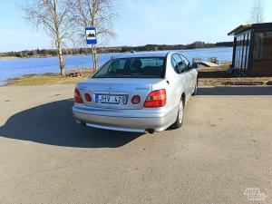 Серый Лексус GS 300h 1998 в Вильнюс, объемом двигателя 3.00 л и пробегом 367 тыс. км за 3450 €, фото 4 на AUTOMOTO.COM.LV