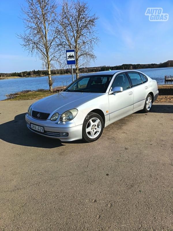 Pelēks Lexus GS 300h 1998 Viļņa, ar dzinēja tilpumu 3.00 L un nobraukumu 367 tūkst. km par 3450 €, foto 6 vietnē AUTOMOTO.COM.LV