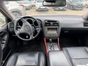Pelēks Lexus GS 300h 2001 Panevēža, ar dzinēja tilpumu 3.00 L un nobraukumu 219 tūkst. km par 3700 €, foto 9 vietnē AUTOMOTO.COM.LV