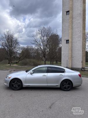 Pelēks Lexus GS 300h 2005 Kauņa, ar dzinēja tilpumu 3.00 L un nobraukumu 356 tūkst. km par 3900 €, foto 5 vietnē AUTOMOTO.COM.LV