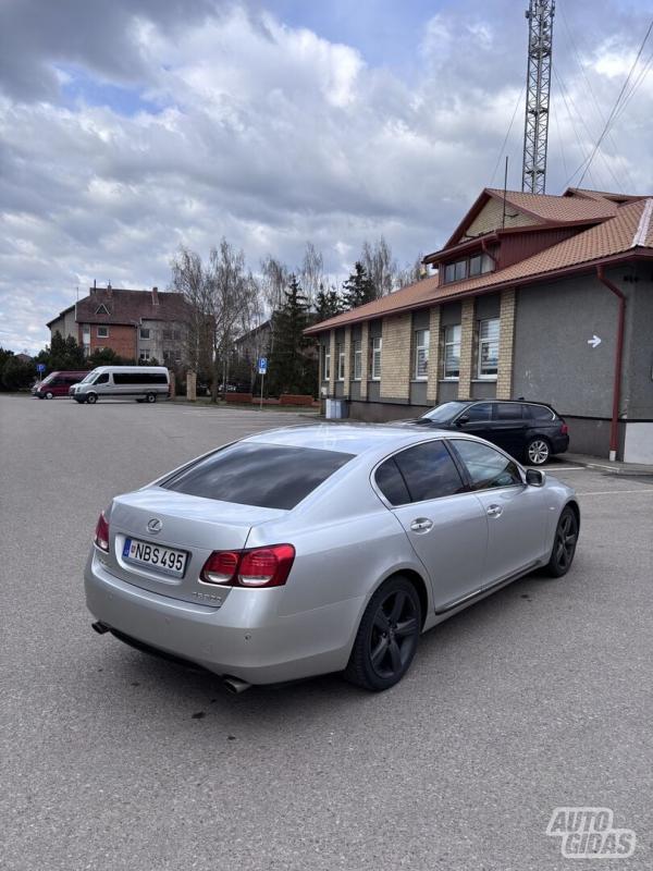 Pelēks Lexus GS 300h 2005 Kauņa, ar dzinēja tilpumu 3.00 L un nobraukumu 356 tūkst. km par 3900 €, foto 7 vietnē AUTOMOTO.COM.LV