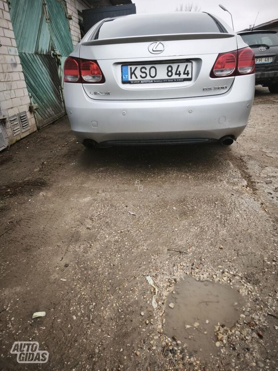 Grey Lexus GS 300h 2006 in Klaipeda, with an engine capacity of 3.00 L and mileage of 366 thousand km for 1380 €, photo 5 on AUTOMOTO.COM.LV